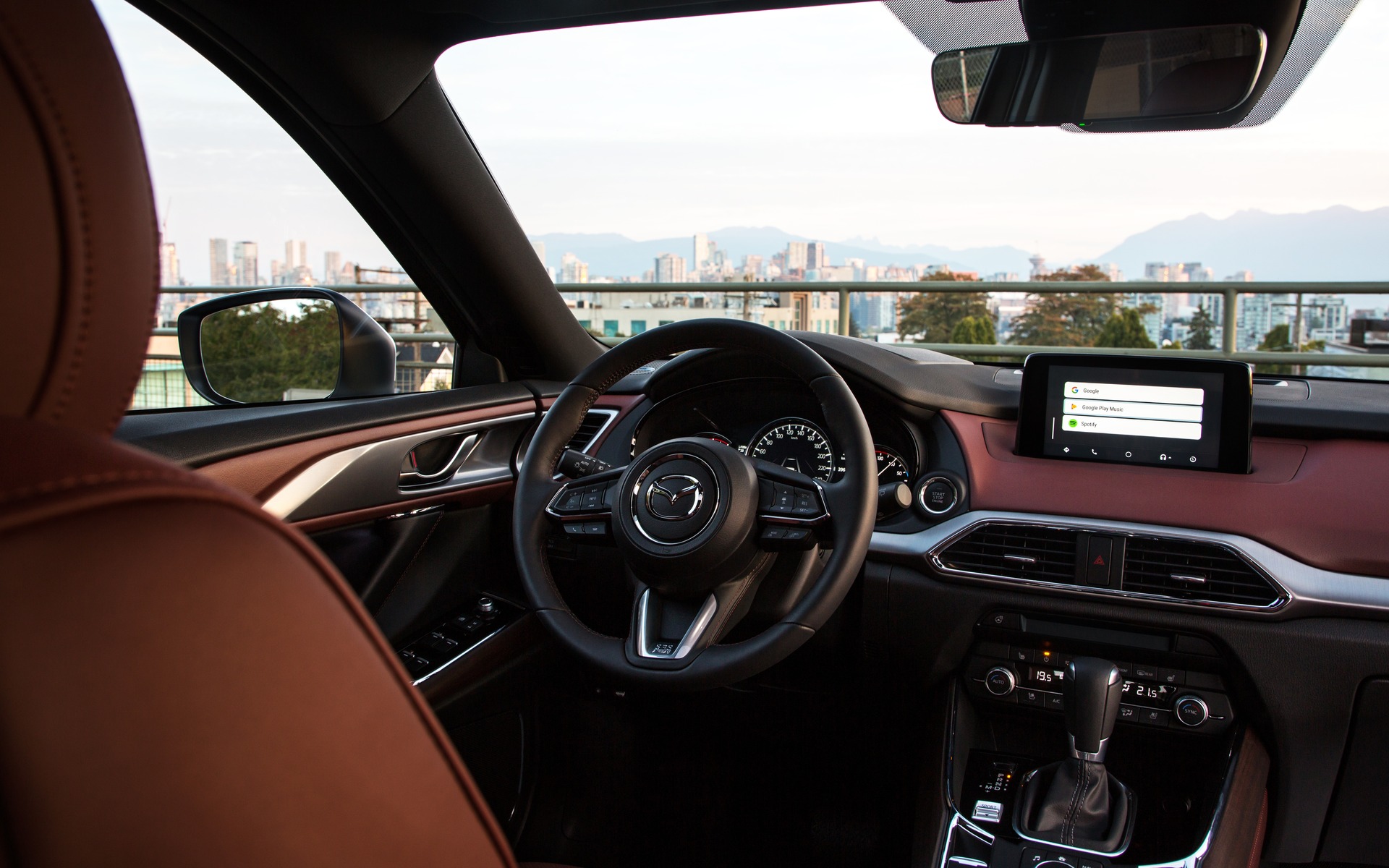 Apple CarPlay et Android Auto : bientôt dans un véhicule Mazda près de ...