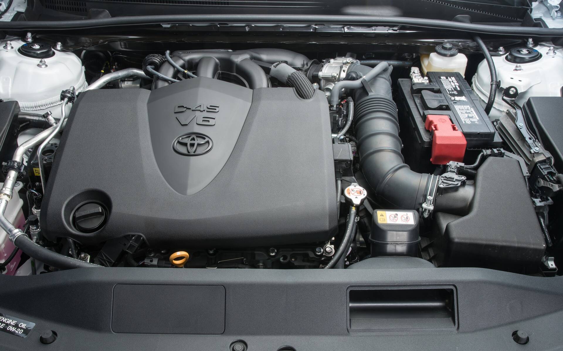 Toyota Camry ou Lexus ES : un bon dilemme | Otogo