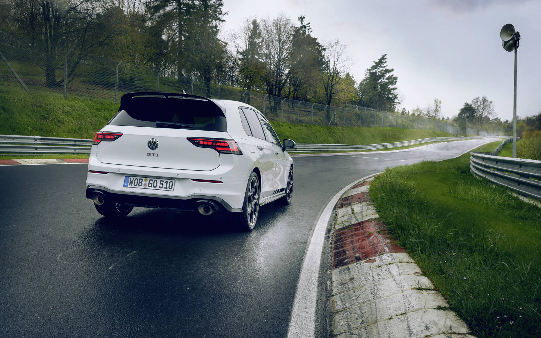 A 296-hp Volkswagen Golf GTI that's too good to be true | Otogo