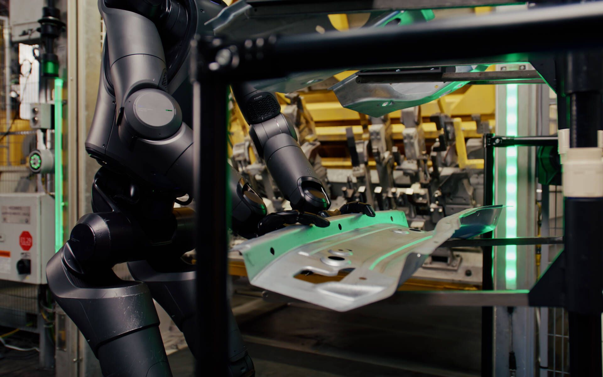This humanoid robot could assemble your next BMW | Otogo