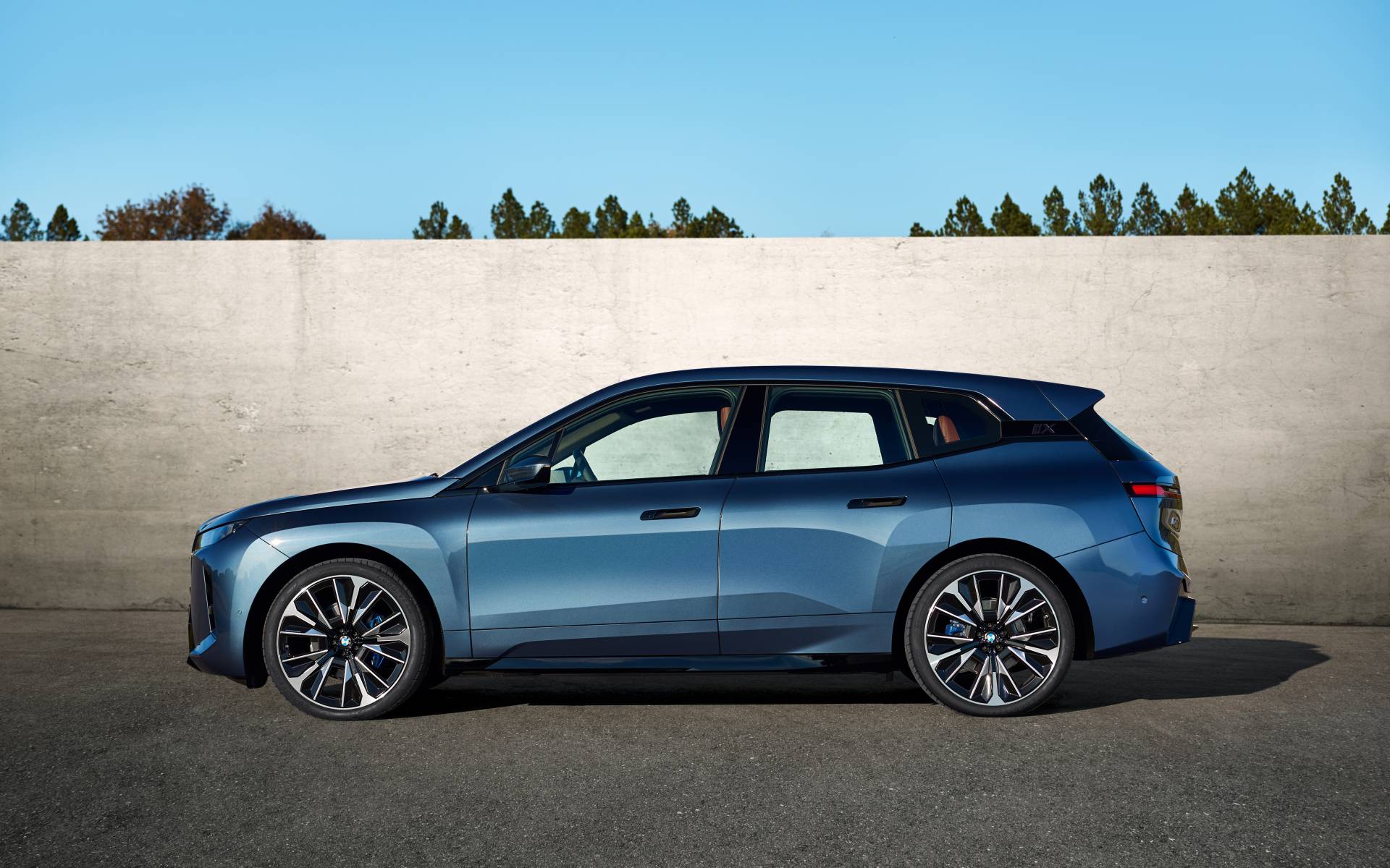 BMW iX 2026: much more power and range on the menu | Otogo