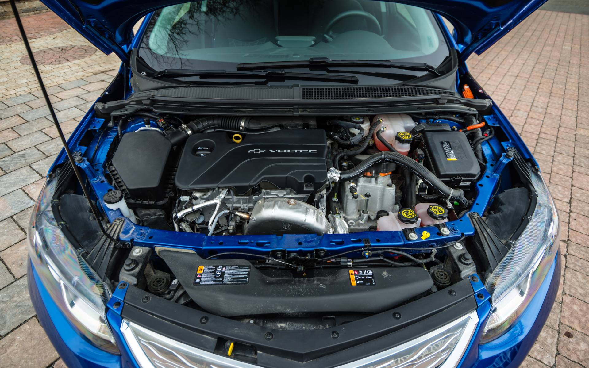 Toyota Prius Prime ou Chevrolet Volt d’occasion : laquelle choisir? | Otogo