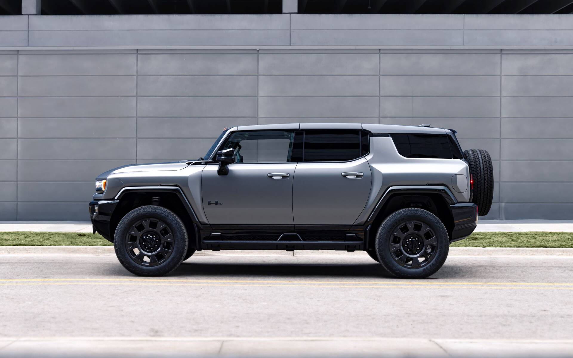 GMC Hummer EV 2026: even more explosive and agile off-road | Otogo