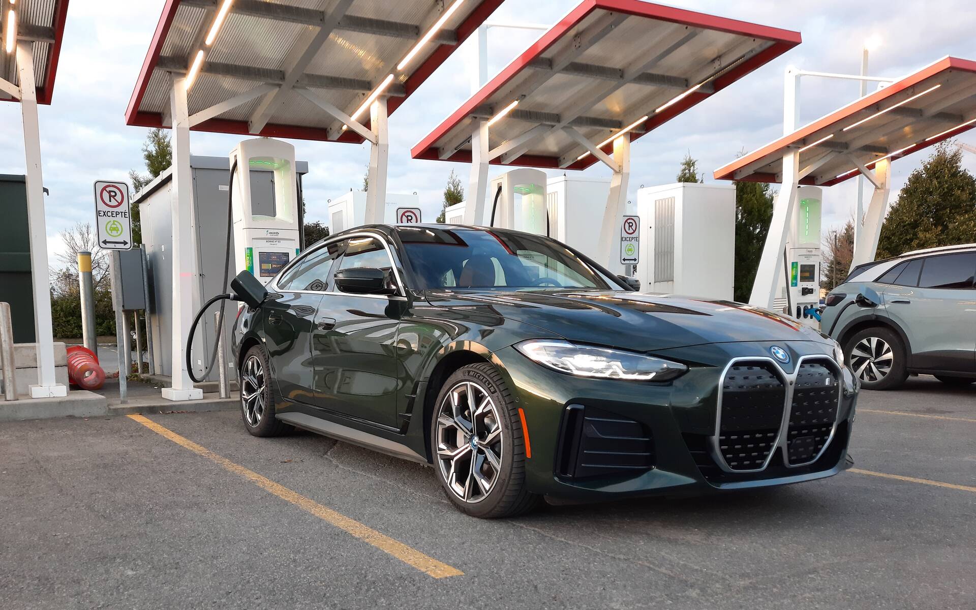 Buying electric cars: the federal subsidy program could be back on ...
