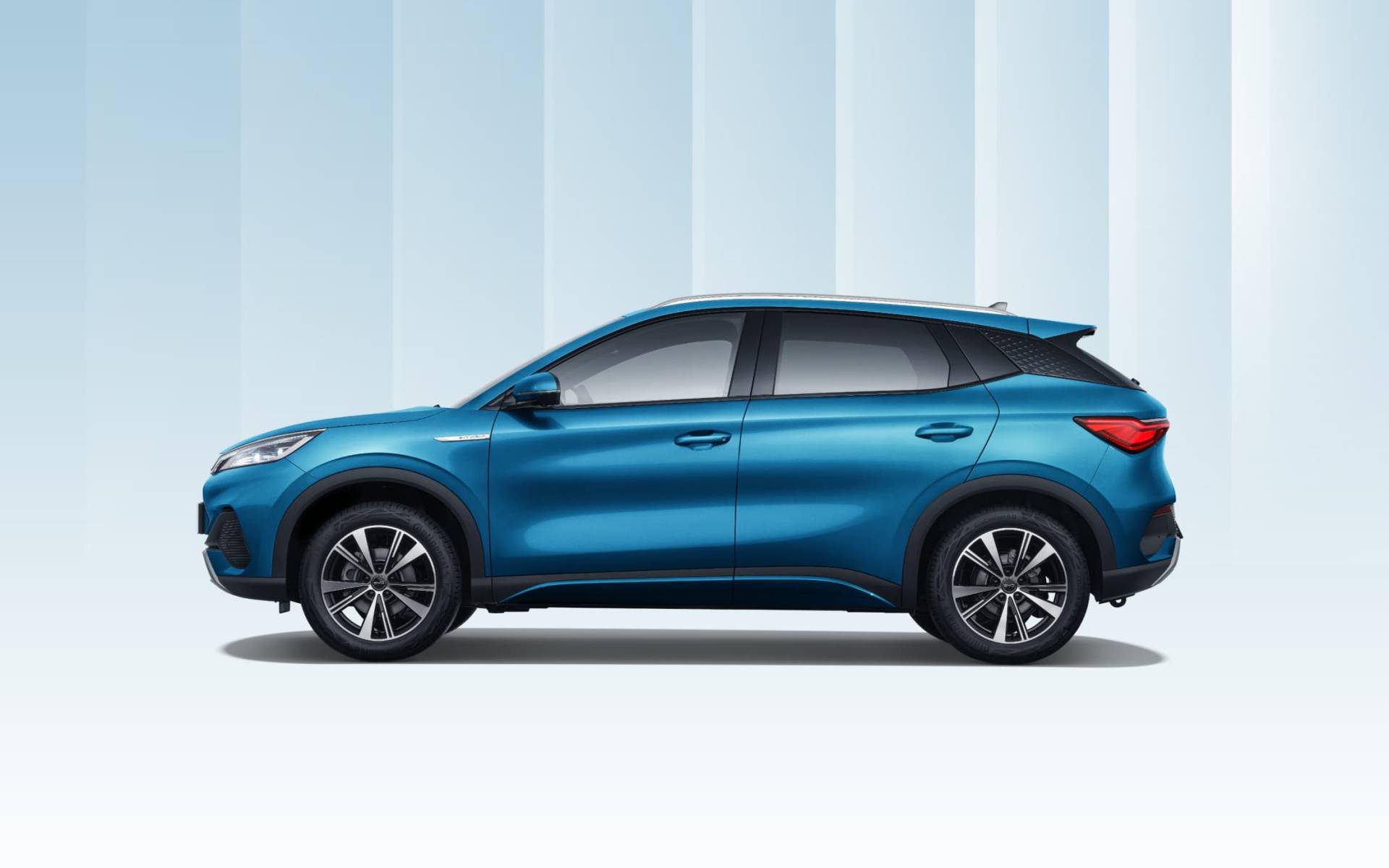 Chinese electric cars arrive in Canada | Otogo